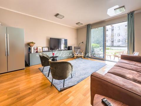 Pronájem bytu 4+kk, Praha - Vinohrady, Korunní, 105 m2 (ID: 2289481) | Vitio.cz